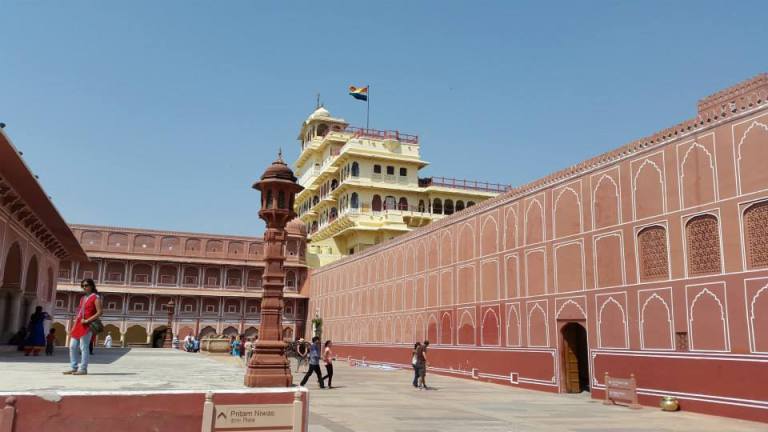 Top Attractions in Jaipur: Hawa Mahal, City Palace & Amber Fort Travel ...